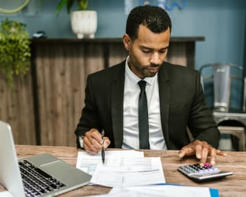 Currículo de contabilista: modelo com perfil profissional